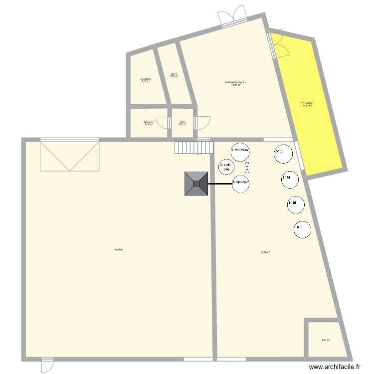 Plan – Biscephale – Par Nyenna ️ | ArchiFacile