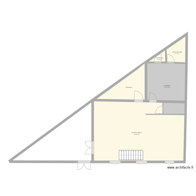 MAISON EN TRIANGLE - Plan dessiné par MKA13000
